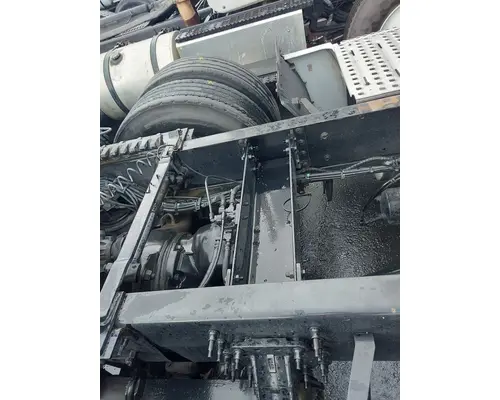 VOLVO VNL CROSSMEMBER in Stockton, CA #2332495