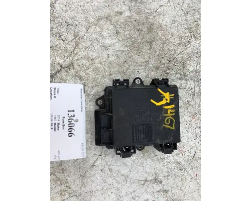 VOLVO VNL Fuse Box in OWENSBORO, KY $169.99 #136066