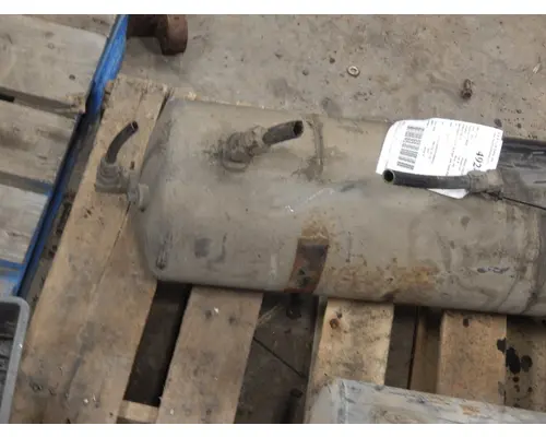 VOLVO VN AIR TANKS in Holland, MI $150.00 #49241