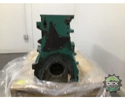 VOLVO 2121 cylinder block OEM# 21048297 in Advance, NC $2,990.93 #464765