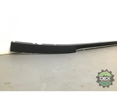 VOLVO 8611 bumper, front OEM# 20448813 in Advance, NC #469303