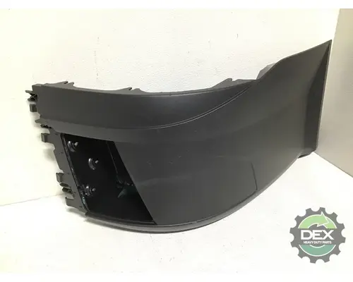 VOLVO 8611 bumper, front OEM# 82741342 in Advance, NC #552887