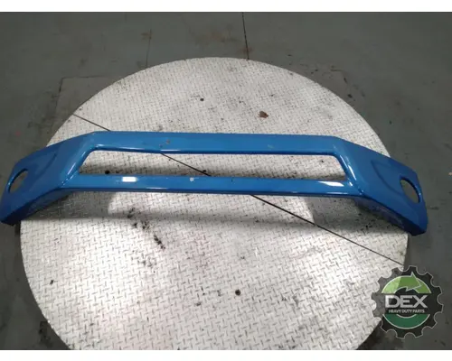 VOLVO 8611 bumper, front OEM# 23918999 in Advance, NC $231.59 #567129