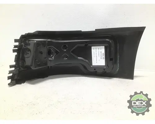 VOLVO 8611 bumper, front OEM# 82721516 in Advance, NC #568704