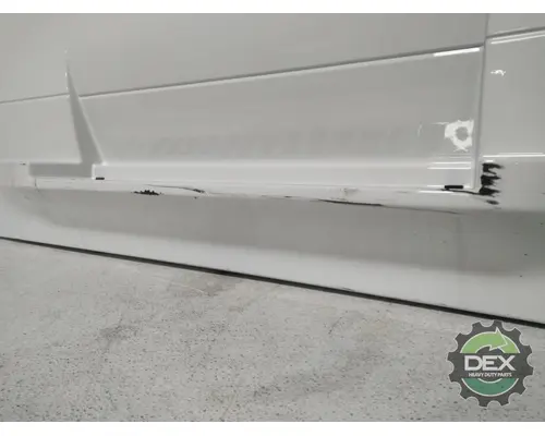 VOLVO 8916 chassis fairings OEM# 82748368 in Advance, NC #566852