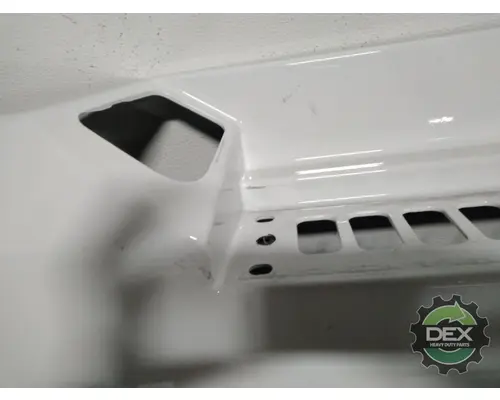 VOLVO 8916 chassis fairings OEM# 82748368 in Advance, NC #566852