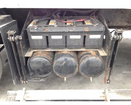 Volvo VNL Battery Box in Council Bluffs, IA #24495529