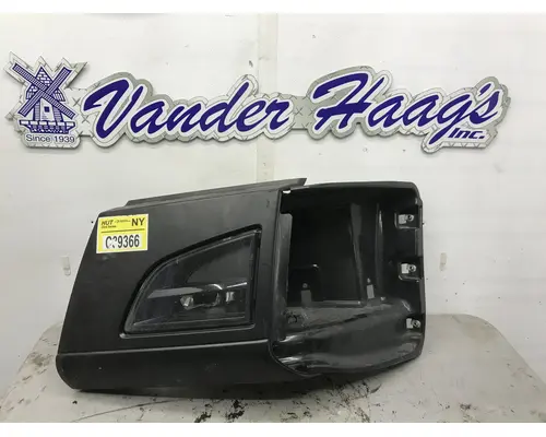 Volvo VNL Bumper End OEM# 82750327 in Kansas City, MO $350.00 #25101784