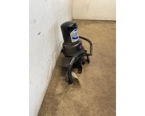 WABCO Air Dryer OEM# 4324801450 in Dorr, MI #677-10179