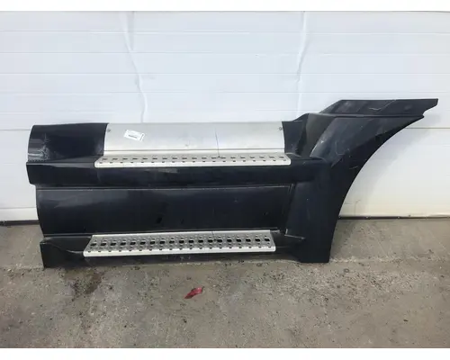 Western Star Trucks 5700 Chassis Fairing in Spencer, IA #25503548