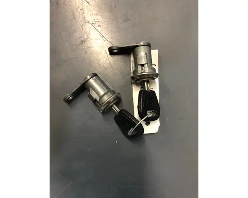 WESTERN STAR MISC Latches and Locks OEM# A22-73690-697 in UMATILLA, OR ...