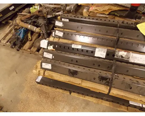 Fifth Wheel Rails OEM# 3562115C2 in Holland, MI #18242