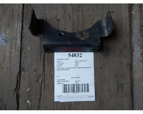 MOUNTS, CAB OEM# K275-6669 in Holland, MI $40.00 #54832