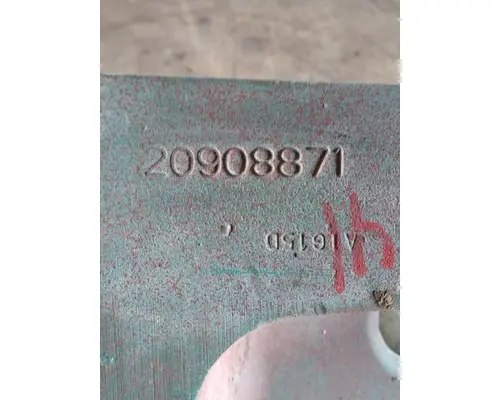 MOUNTS, ENGINE OEM# 20908871 in Holland, MI $75.00 #48041